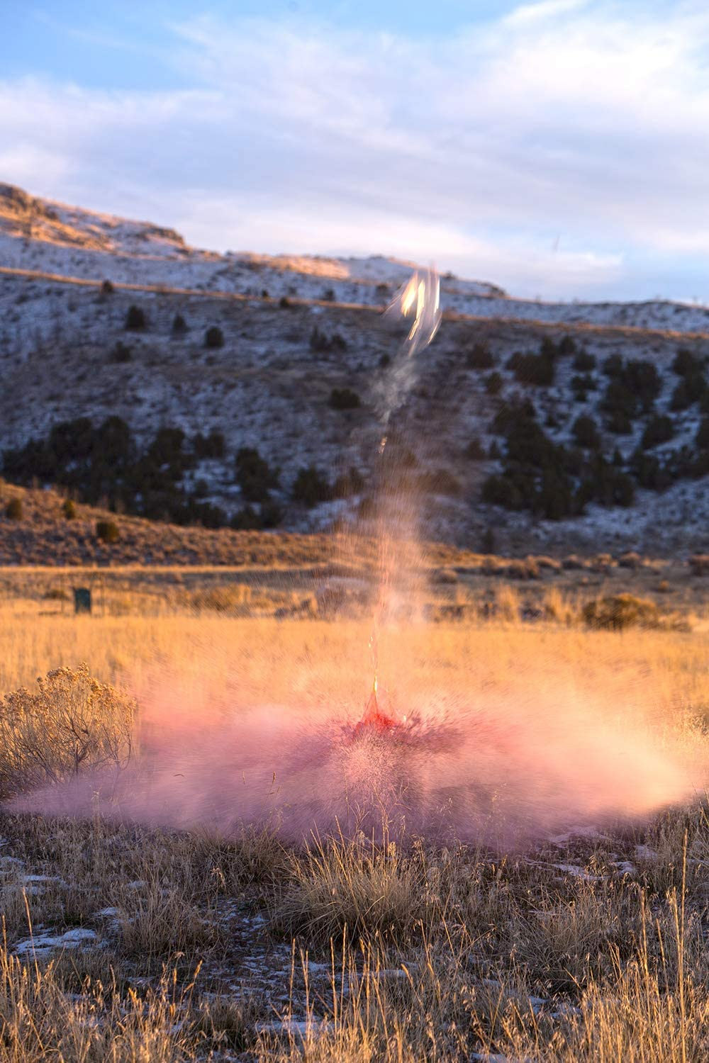 Big Blast Target Bottle Caps with Inflator Pump - Umarex
